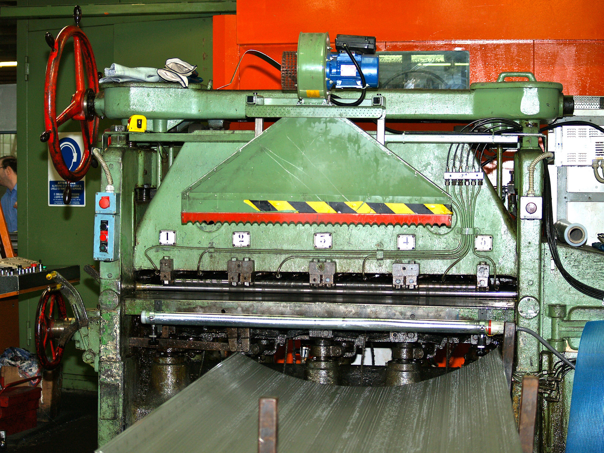Informations Téchniques - Schiavetti Lamiere forate